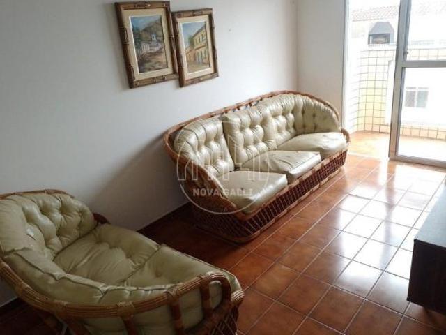 Apartamento à venda na Praia Grande