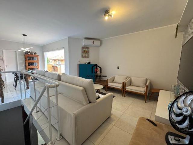 Apartamento à venda na Praia Grande