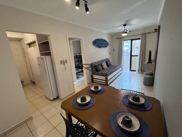 APARTAMENTO À VENDA NA PRAIA GRANDE COM 1 DORMITÓRIO,SALA DE ESTAR E JANTAR