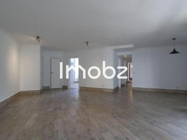 Apartamento à Venda Itaim Bibi, 3 Quartos, 143 m2