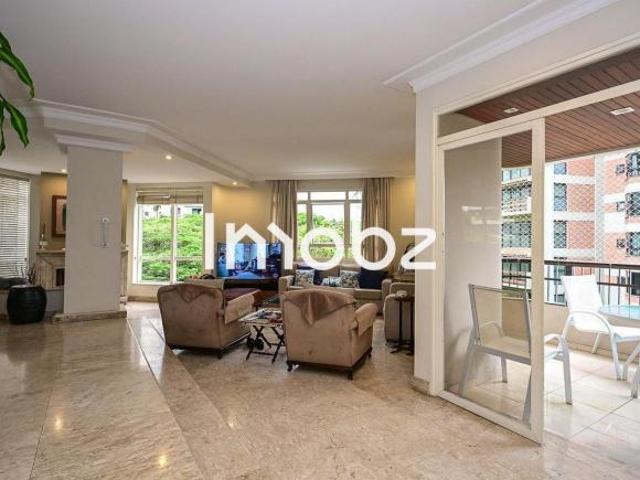 Apartamento à venda na Rua Américo Alves Pereira Filho, 427 Real Parque São Paulo SP CEP: 05