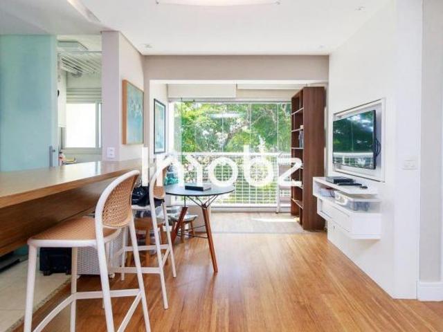 Apartamento à venda na Rua Américo Brasiliense, 1025 Chácara Santo Antonio São Paulo SP CEP
