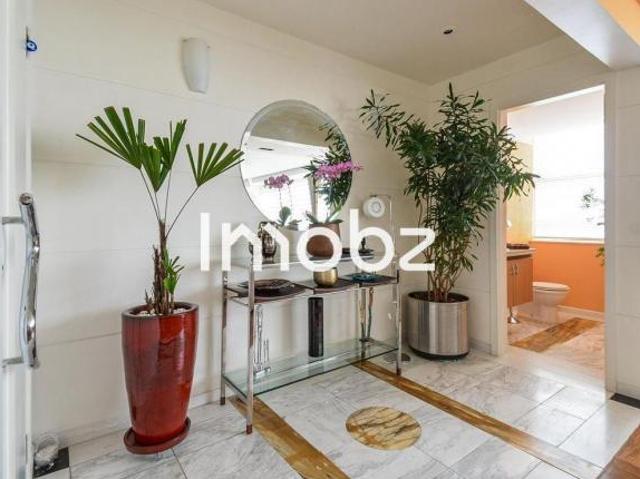 Apartamento à Venda Itaim Bibi, 3 Quartos, 178 m2