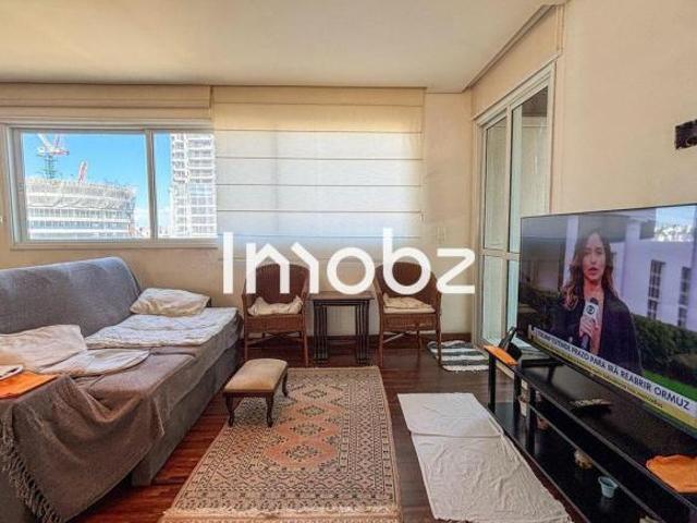 Apartamento à Venda Pinheiros, 2 Quartos, 75 m2