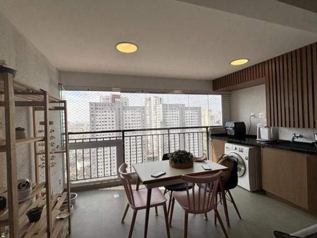Apartamento a venda na Rua do Bosque na Barra Funda SP