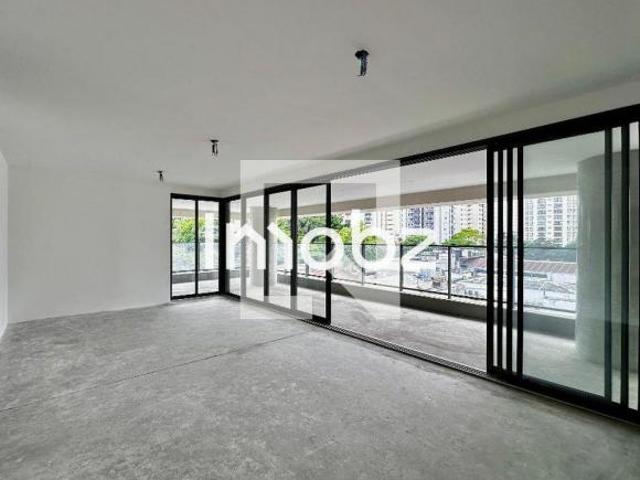 Apartamento à Venda Campo Belo, 3 Quartos, 211 m2