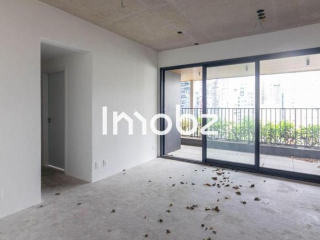 Apartamento à venda na Rua Doutor Renato Paes de Barros, 735 Itaim Bibi São Paulo SP CEP: 04