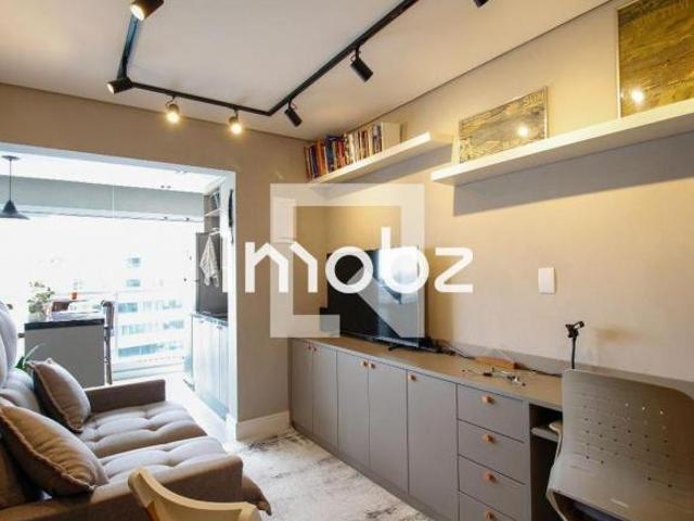 Apartamento à venda na Rua Eugênio de Medeiros, 288 Pinheiros São Paulo SP CEP: 05425 000