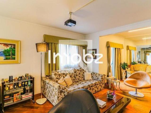 Apartamento à venda na Rua Fernandes Moreira, 710 Chácara Santo Antonio São Paulo SP CEP: 04