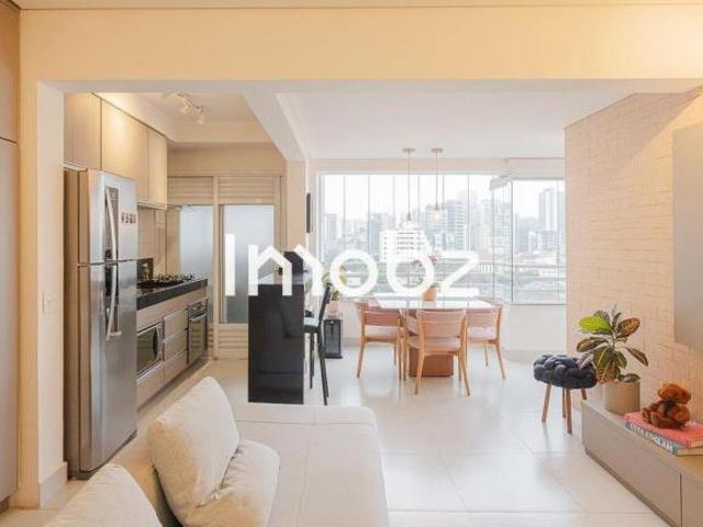 Apartamento à Venda Pinheiros, 2 Quartos, 70 m2