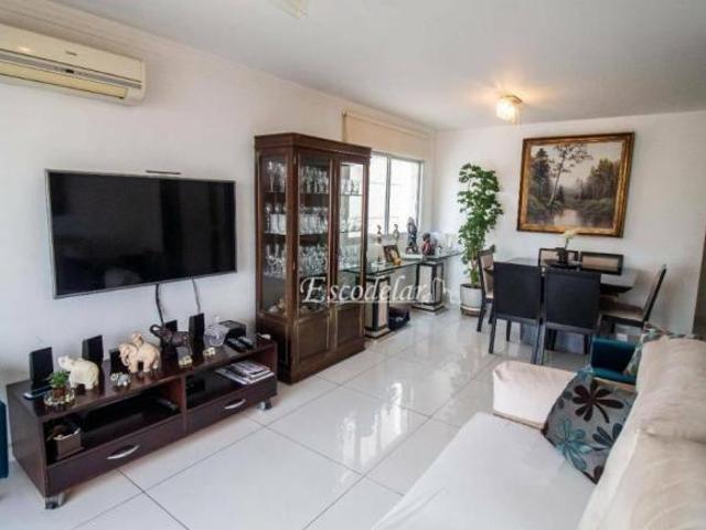 Apartamento à Venda na Rua Francisca Júlia | 120m² | 3 Dormitórios | Zona Norte