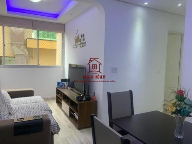 Apartamento a venda na Rua Frei Gaspar, porteira fechada, 2 dormitórios, elevador