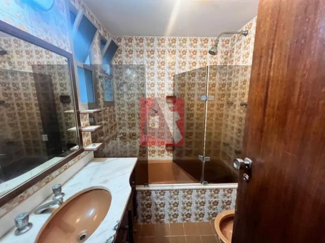 Apartamento à venda na rua Itacuruçá, com Infra e 2 vagas Tijuca RJ
