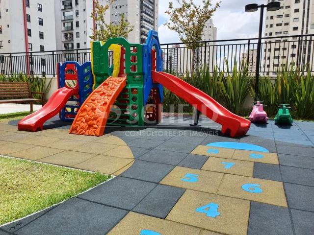 Apartamento a venda na rua Itapiru dois quartos uma suite com vaga e deposito