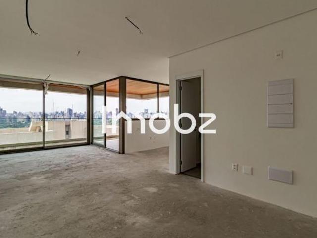 Apartamento à Venda Itaim Bibi, 2 Quartos, 134 m2