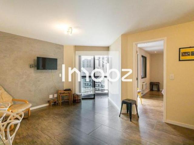 Apartamento à venda na Rua João Moura, 945 Pinheiros São Paulo SP CEP: 05412 002