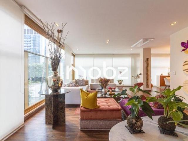 Apartamento à Venda Itaim Bibi, 3 Quartos, 235 m2