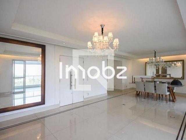 Apartamento à Venda Vila Andrade, 5 Quartos, 223 m2
