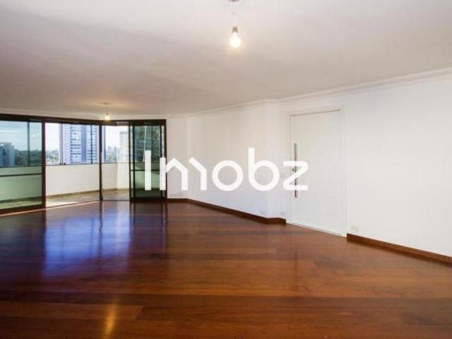 Apartamento à Venda Campo Belo, 3 Quartos, 174 m2