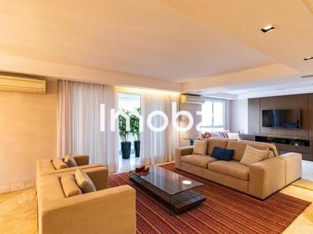 Apartamento à Venda Panamby, 4 Quartos, 261 m2