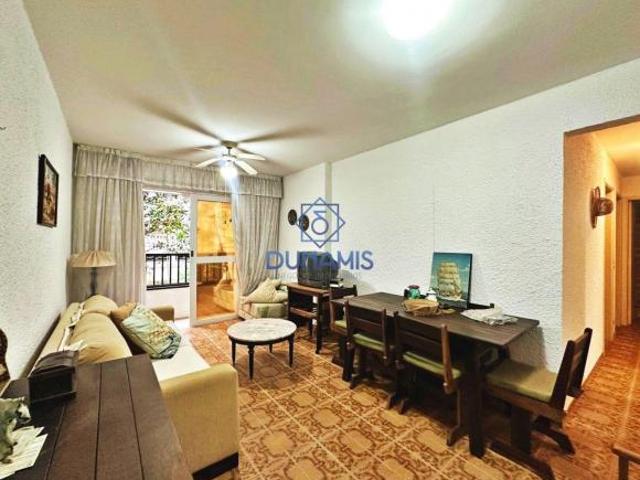 APARTAMENTO À VENDA NA REGIÃO CENTRAL DA PRAIA DE PITANGUEIRAS