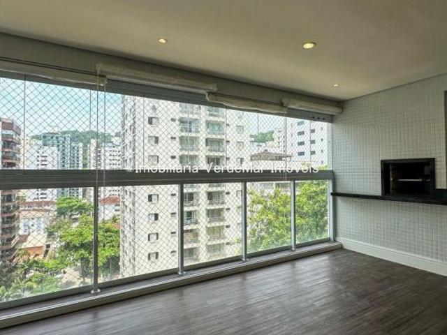 Apartamento À Venda na região central da Praia de Pitangueiras Guarujá
