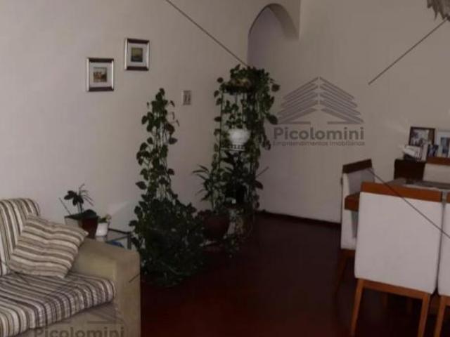 Apartamento a venda na região da Santa Cecília com 100 m², com 2 quartos, dependência de empregada