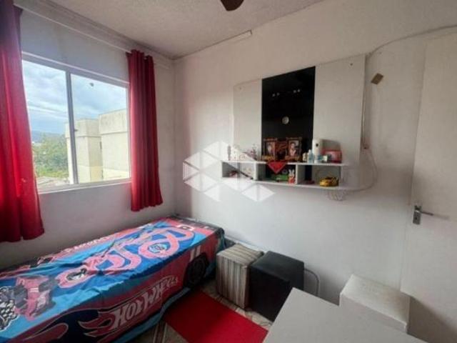 Apartamento à Venda na Restinga Pronto para Morar