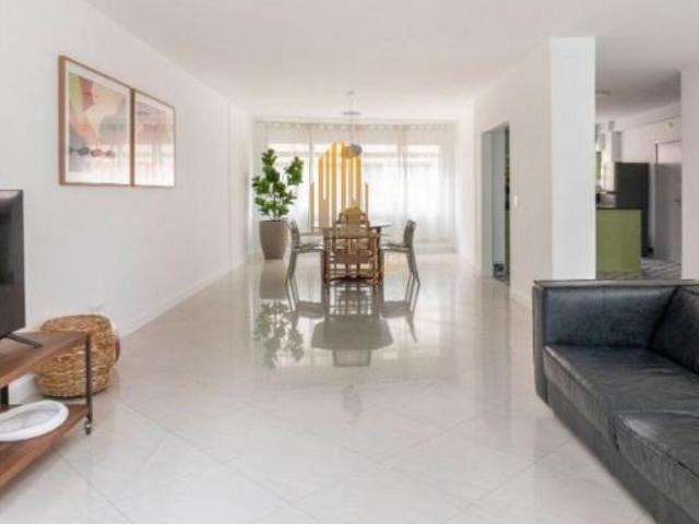 Apartamento à venda na República