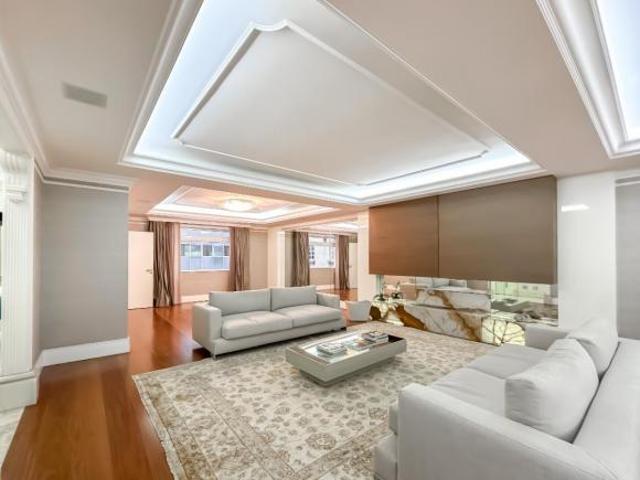 Apartamento à venda na República São Paulo
