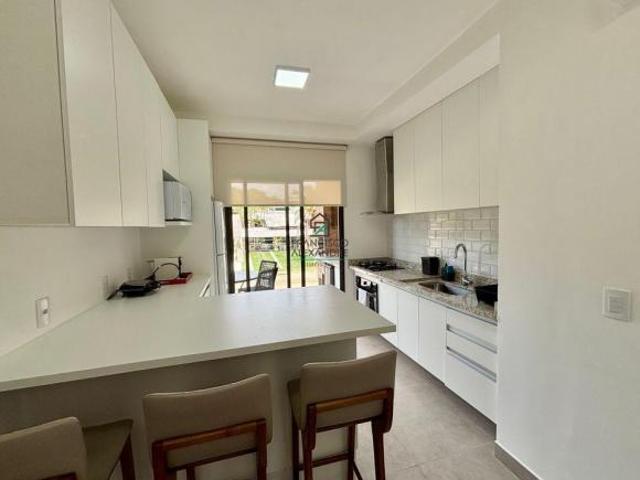 Apartamento à Venda na Riviera de São Lourenço