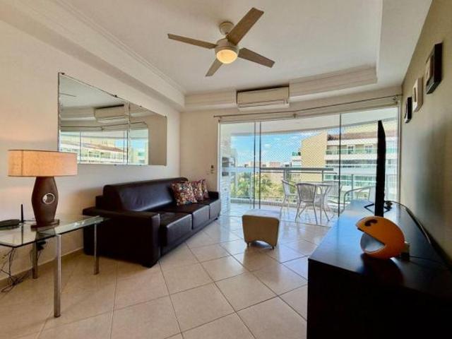 Apartamento à Venda na Riviera de São Lourenço
