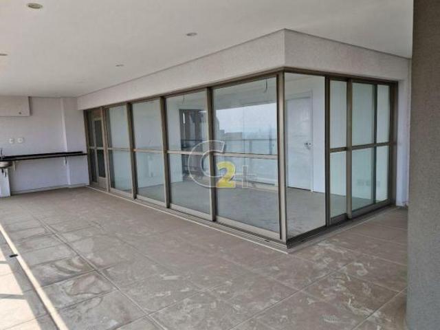 Apartamento á venda na Sumaré, 3 suítes, 2 vagas de garagem