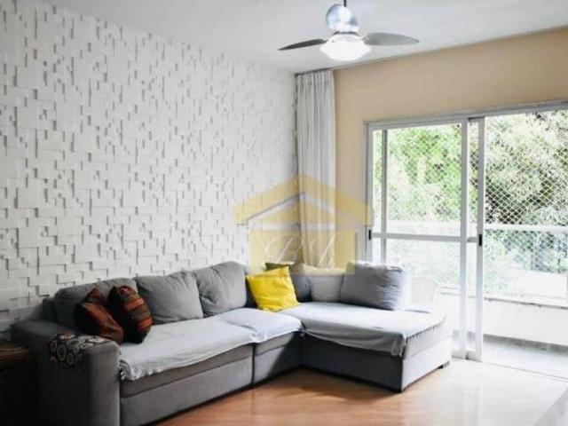 Apartamento à Venda na São Judas 3 Quartos