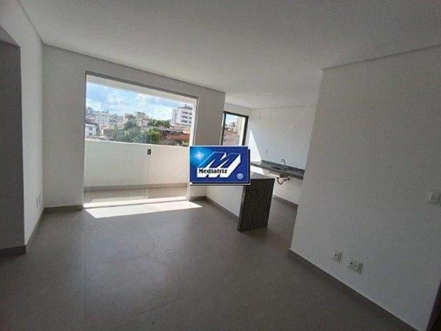 Apartamento à venda na Sagrada Família
