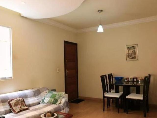 Apartamento à venda na Sagrada Família