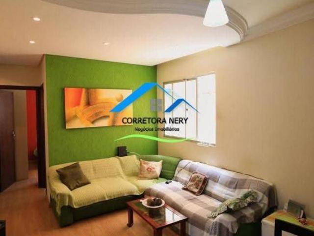Apartamento à venda na Sagrada Família
