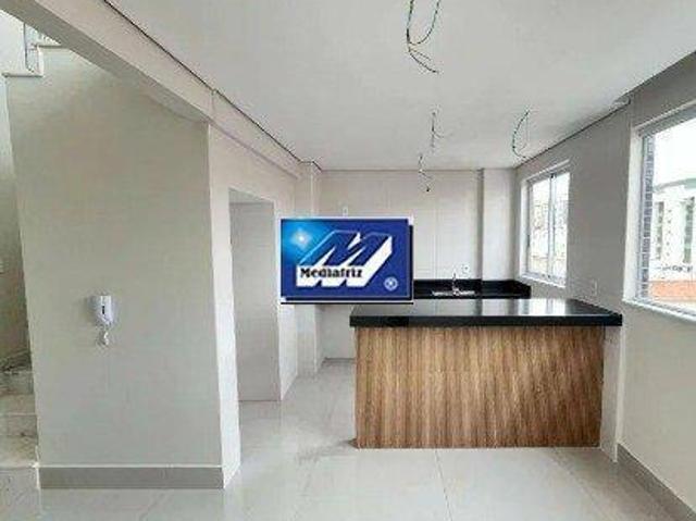 Apartamento à venda na Sagrada Família