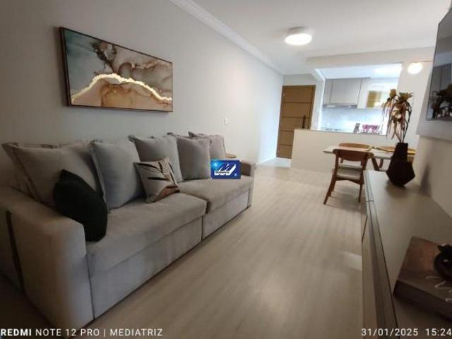 Apartamento à venda na Sagrada Família