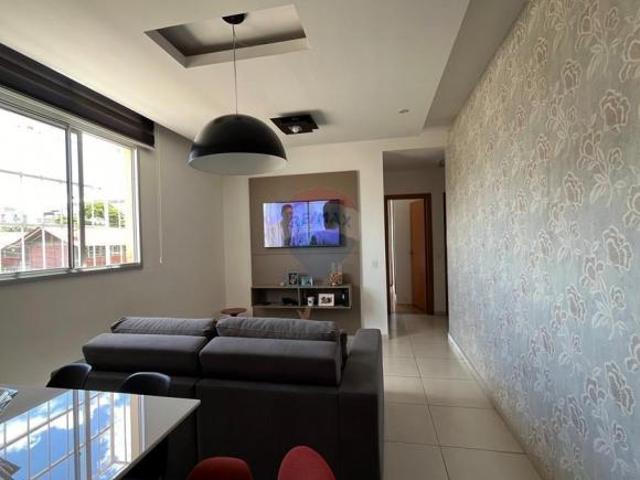Apartamento à venda na Sagrada Família