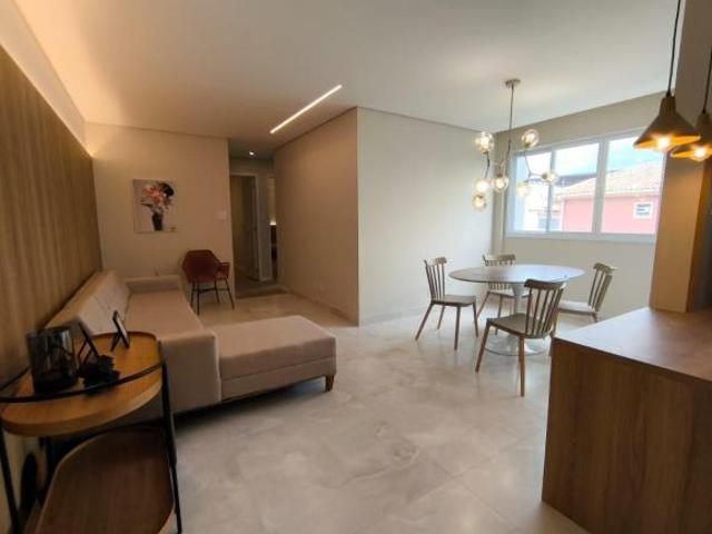 Apartamento à venda na Sagrada Família