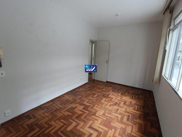 Apartamento à venda na Sagrada Família