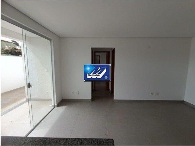 Apartamento à venda na Sagrada Família