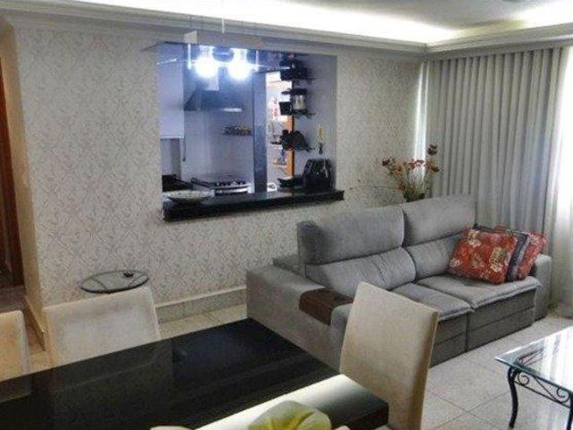 Apartamento à venda na Sagrada Família