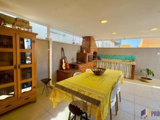Apartamento à venda na Sagrada Família