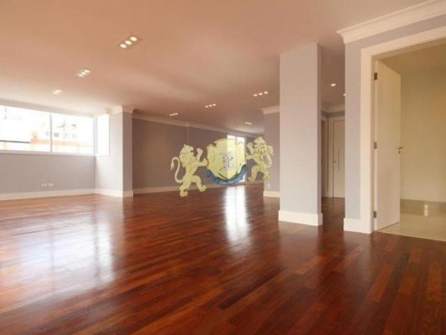 Apartamento à Venda na Santa Cecília | 2 Dormitórios | 381m² | 2 Vagas