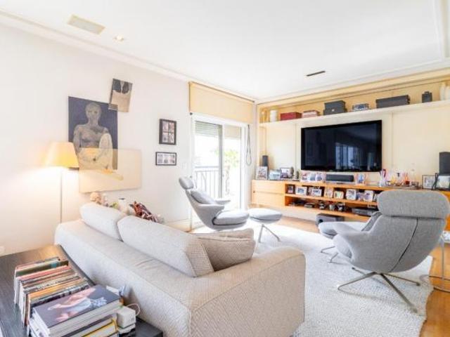 Apartamento à venda na Santa Cecília São Paulo