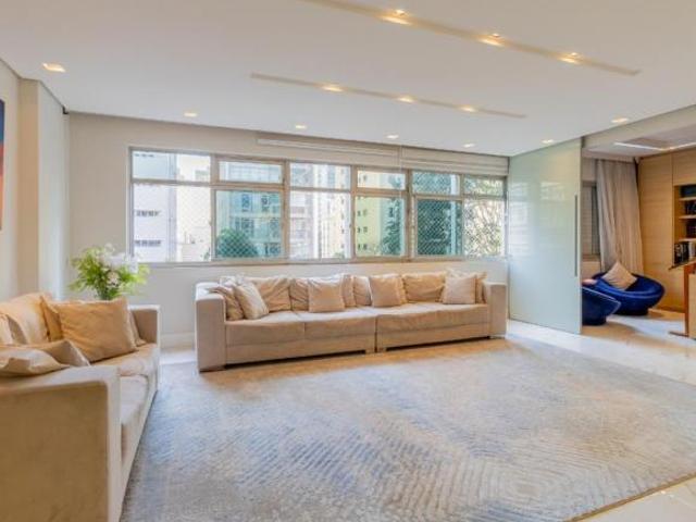 Apartamento à venda na Santa Cecília São Paulo