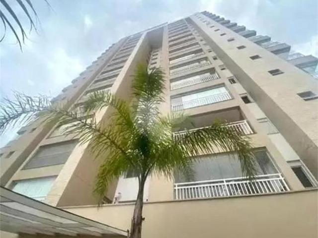 Apartamento á venda na Santa Teresinha