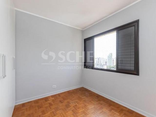 Apartamento á Venda na Saúde com 73m², 2 quartos, 2 vagas